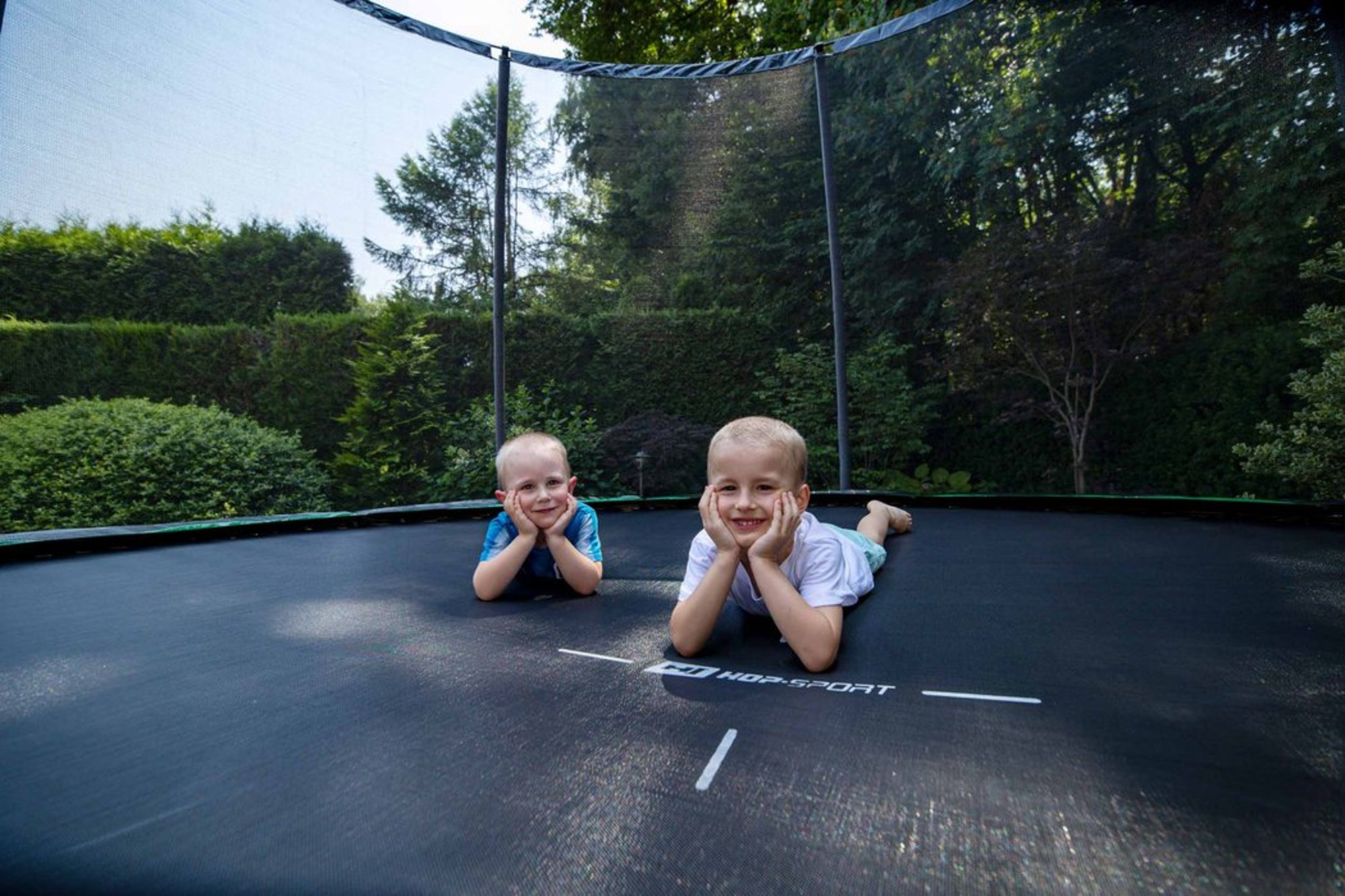 Warum jedes Kind ein Trampolin haben sollte? | Hop-Sport.de